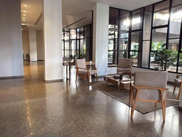 Apartamento com 163m², 3 dormitórios e 3 varandas