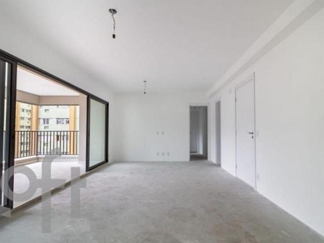 Apartamento com 163m² de área útil, 2 vagas, amplo terraço gourmet, 3 suítes