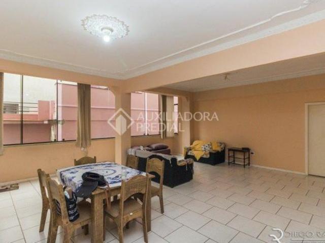 Apartamento com 163m² privativos à venda na Av. Independência