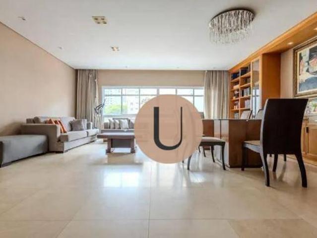 Apartamento com 176m² e Duas Vagas no Jardim Paulista SP