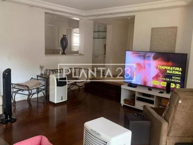 Apartamento com 178 m², 4 quartos sendo 2 suítes à venda no bairro Indianópolis