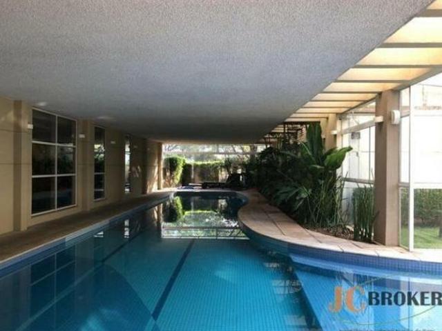 Apartamento com 178m² de área útil, 3 vagas, 3 suítes