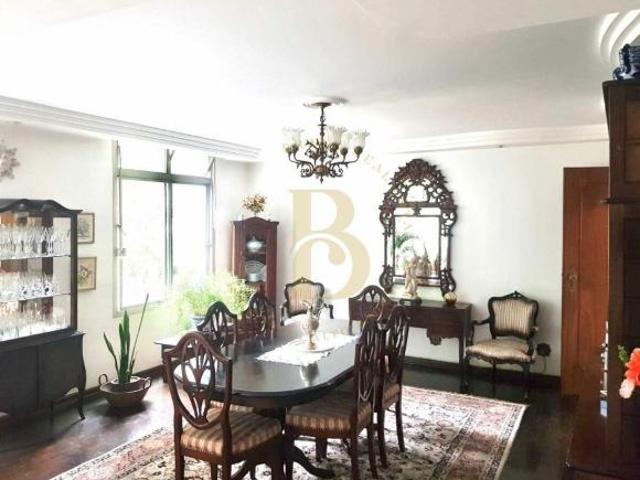 Apartamento com 170 m², 3 quartos sendo 1 suíte à venda no bairro Bela Vista