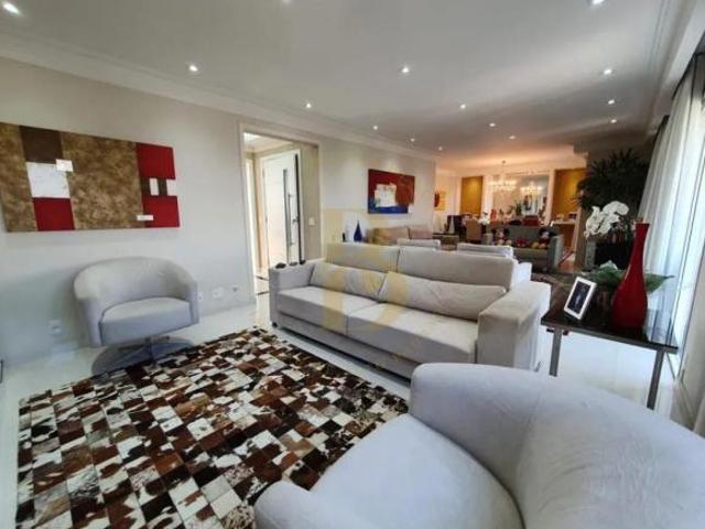 Apartamento com 170 m², 3 quartos sendo 3 suítes à venda no bairro Jardim Guedala