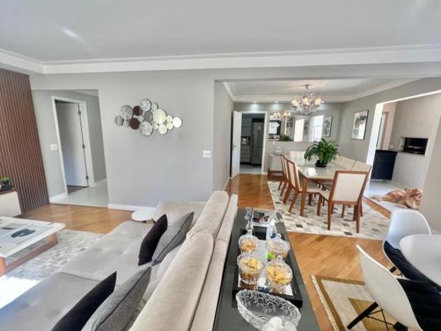 Apartamento com 170 metros charmoso Vila São Francisco Próximo USP !