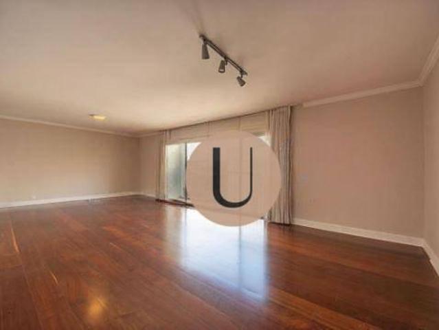Apartamento com 170m² no Jardim Paulista