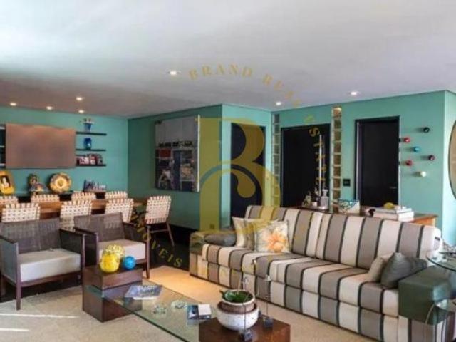 Apartamento com 172 m², 3 quartos sendo 2 suítes à venda no bairro Itaim Bibi
