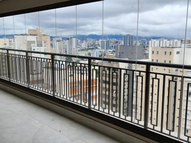 Apartamento com 173 m² no 15º andar, 3 quartos,2 vagas a venda em Perdizes