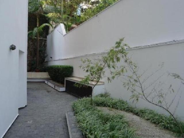 Apartamento com 186m² na Snt Cecília SP com 4 dormitórios 2suíte, 3 banheiros e 3vagas de garagem