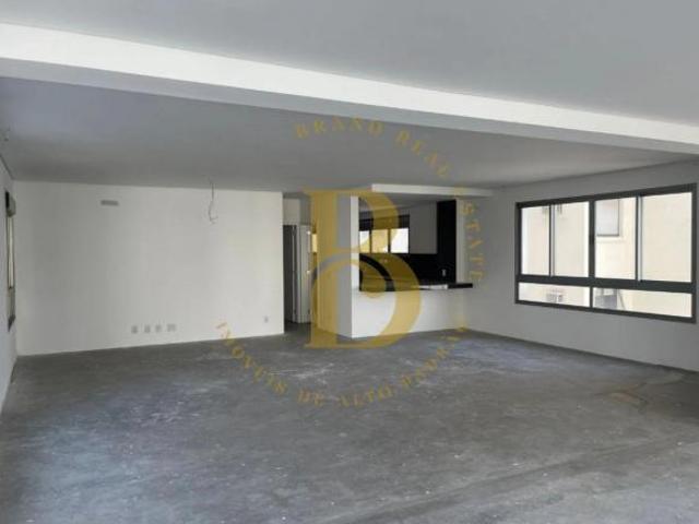 Apartamento com 187 m², 3 quartos sendo 3 suítes à venda no bairro Jardim Paulista