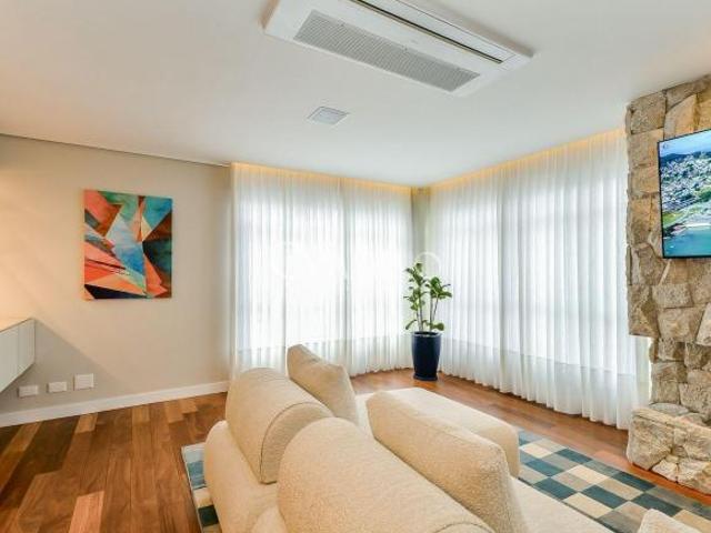 Apartamento com 180 m², 3 quartos sendo 3 suítes à venda no bairro Campina do Siqueira