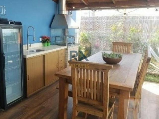 Apartamento, com 180 m² no bairro Pinheiros