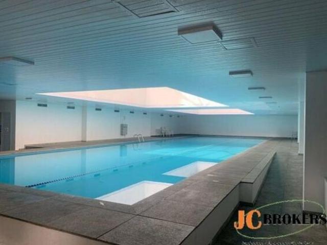 Apartamento com 183 m² de área útil, 3 Dormitórios sendo 3 suÍtes