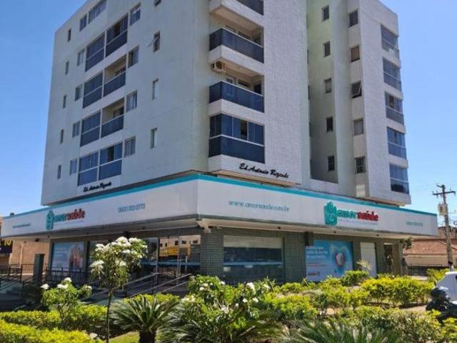 Apartamento com 197 m² e 3 quartos à venda no Centro