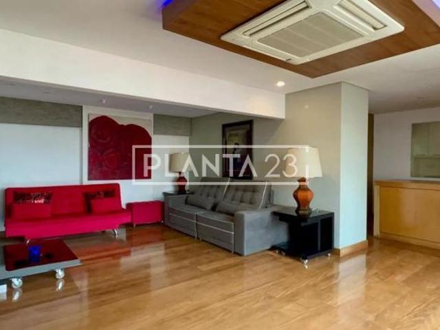 Apartamento com 198 m², 3 quartos sendo 1 suíte à venda no bairro Jardim Paulista
