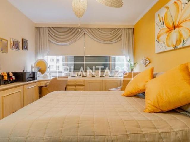 Apartamento com 198 m², 4 quartos sendo 2 suítes à venda no bairro Jardim América