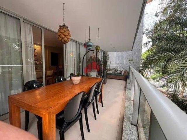 Apartamento com 190 M², 4 Quartos, 2 suite e 2 semi, 5 banheiros à Venda por R$ 4.240.000