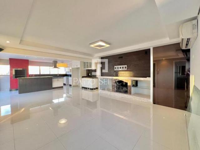 Apartamento com 193 m², 3 quartos sendo 1 suíte à venda no bairro Bigorrilho