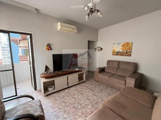 Apartamento com 1 doritório em frente a praia Gonzaga, Santos/SP