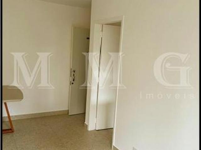 Apartamento com 1 dorm 1 vaga e próximo ao metrô Clínicas em Pinheiros