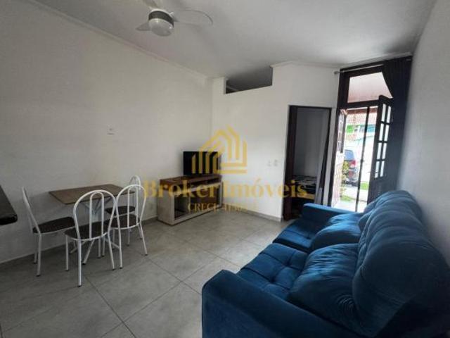 APARTAMENTO COM 1 DORMITÓRIO MOBILIADO À 600 METROS DA PRAIA MARTIM DE SÁ