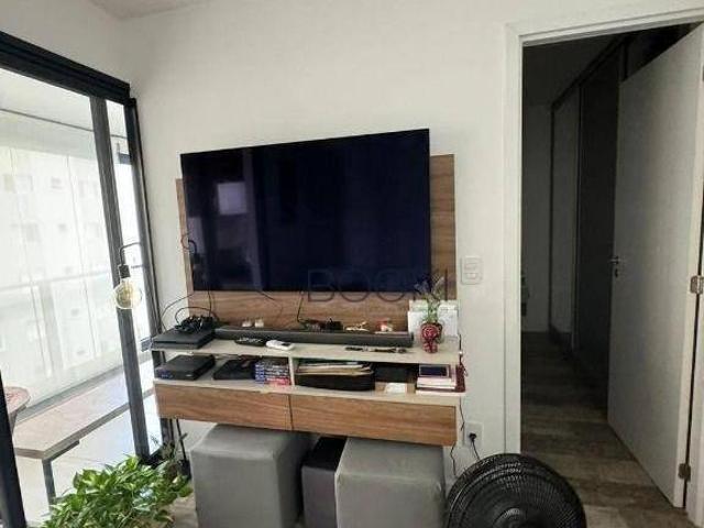 Apartamento com 1 dormitório mobiliado em andar baixo a venda no campo belo