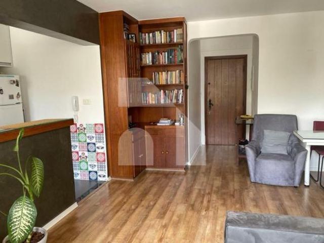 Apartamento com 1 dormitório na Consolação