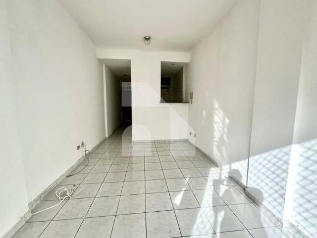 Apartamento com 1 dormitório na Santa Cecília