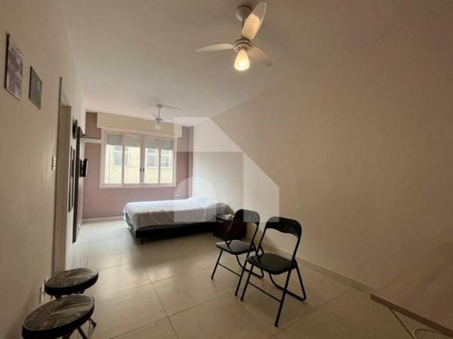 Apartamento com 1 dormitório na Santa Cecília