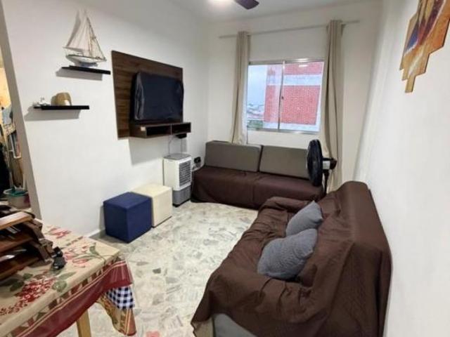 APARTAMENTO COM 1 DORMITÓRIO NO CANTO DO FORTE APENAS 2 QUADRAS DA PRAIA!