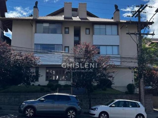 APARTAMENTO COM 1 DORMITÓRIO NO CENTRO DE GRAMADO