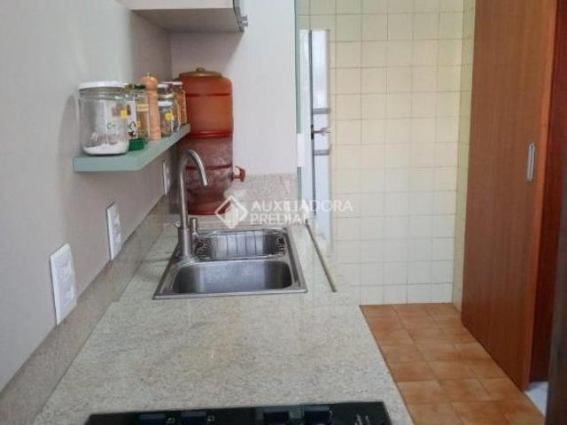 Apartamento com 1 dormitório no Jardim Botânico