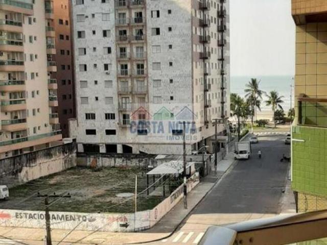 Apartamento com 1 dormitório à 100 metros do mar