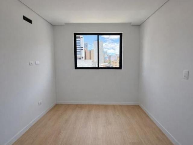 Apartamento com 1 dormitório à venda, 25 m² por R$ 325.000,00 Centro Curiti