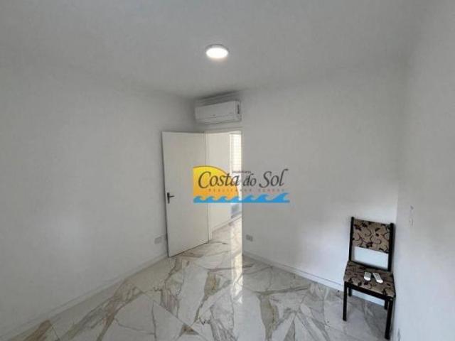 Apartamento com 1 dormitório à venda, 32 m² por R$ 335.000 Boqueirão Santos/SP