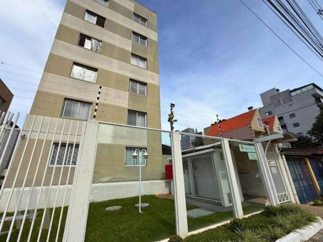 Apartamento com 1 dormitório à venda, 33 m² por R$ 260.000,00 Novo Mundo Curitiba/PR