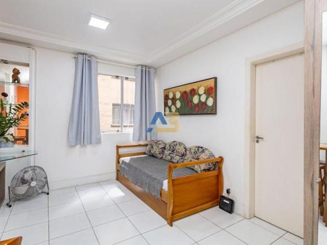 Apartamento com 1 dormitório à venda, 33 m² por R$ 268.000,00 Centro Curitiba/PR