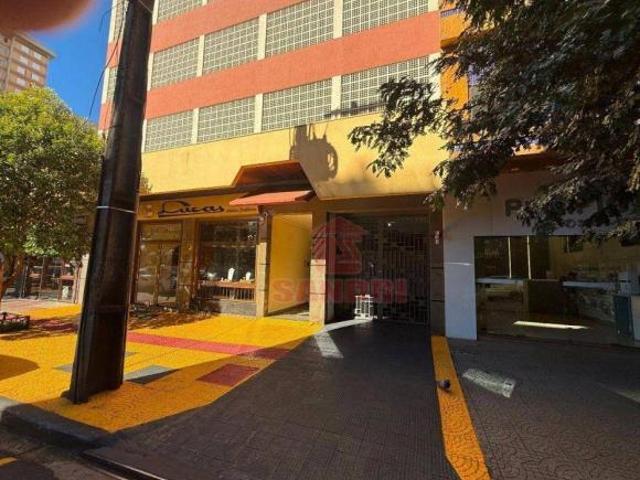 Apartamento com 1 dormitório à venda, 36 m² por R$ 210.000,00 Zona 01 Maringá/PR