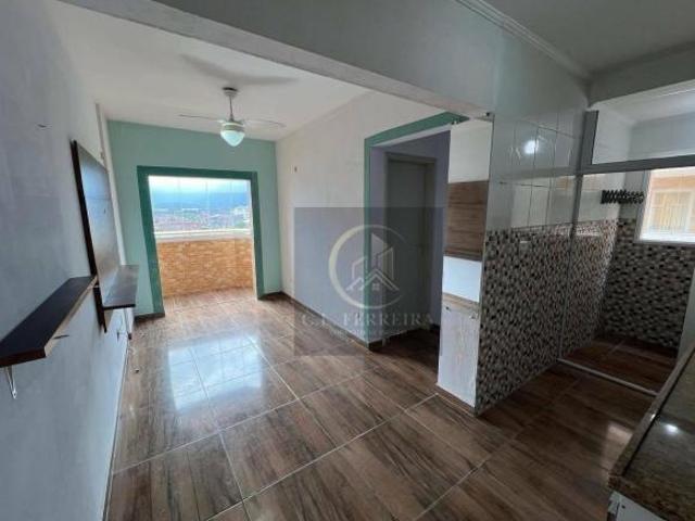 Apartamento com 1 dormitório à venda, 36 m² por R$ 325.000,00 Maracanã Praia Grande/SP