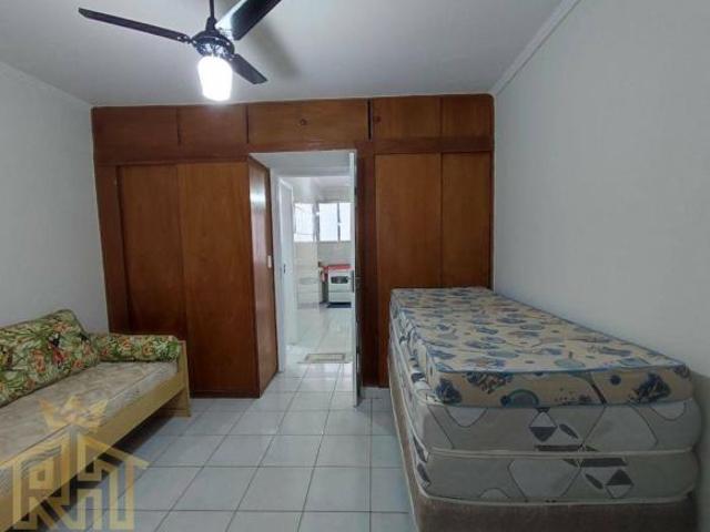 Apartamento com 1 dormitório à venda, 37 m² por R$ 225.000,00 Vila Guilhermina Praia Grande/SP
