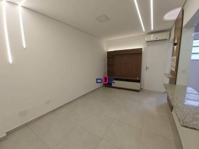 Apartamento com 1 dormitório à venda, 38 m² por R$ 385.000,00 Pompéia Santos/SP