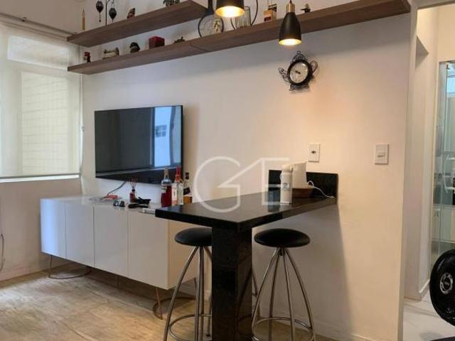 Apartamento com 1 dormitório à venda, 42 m² por R$ 470.000,00 Gonzaga Santos/SP