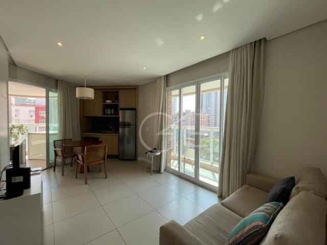 Apartamento com 1 dormitório à venda, 45 m² por R$ 660.000,00 Pompéia Santos/SP