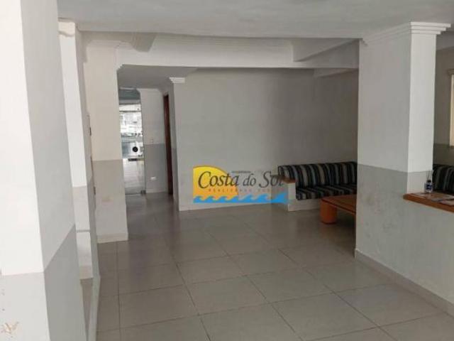 Apartamento com 1 dormitório à venda, 48 m² por R$ 345.000,00 Pompéia Santos/SP