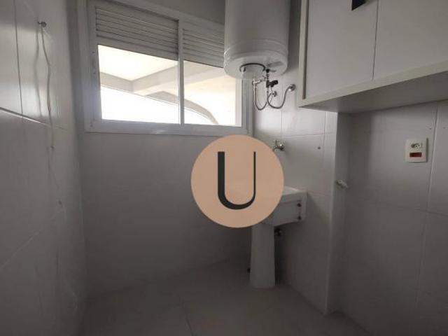 Apartamento com 1 dormitório à venda, 50 m² por R$ 810.000,00 Dezoito do Forte Empresarial Barue