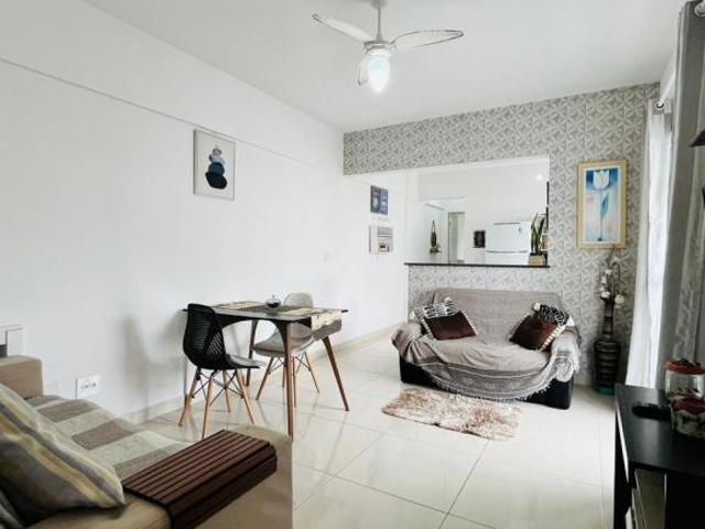 Apartamento com 1 dormitório à venda, 52 m² por R$ 350.000,00 Vila Guilhermina Praia Grande/SP