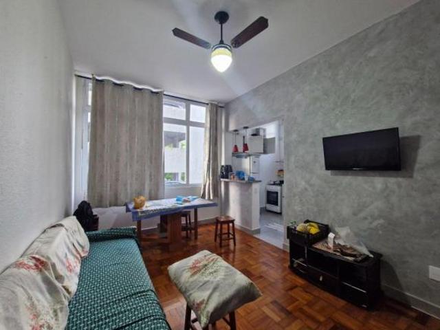 Apartamento com 1 dormitório à venda, 60 m² por R$ 350.000,00 Pitangueiras Guarujá/SP