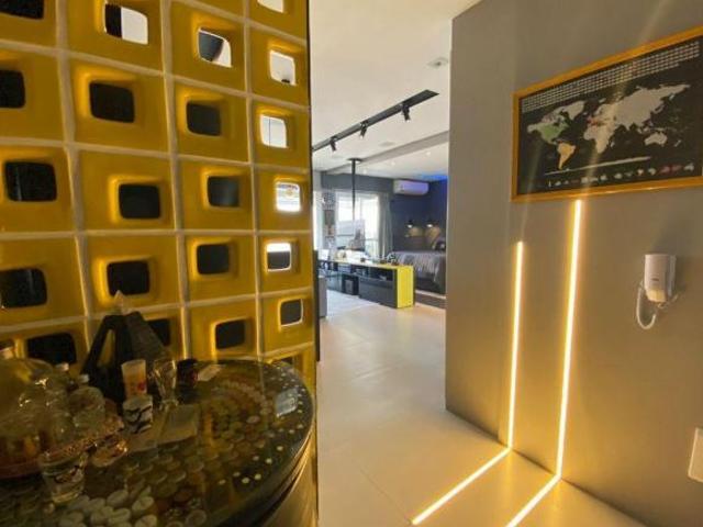 Apartamento com 1 dormitório à venda, 64 m² por R$ 969.000,00 Pompéia Santos/SP