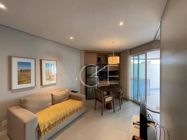 Apartamento com 1 dormitório à venda, 65 m² por R$ 779.000,00 Pompéia Santos/SP