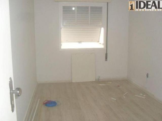 Apartamento com 1 dormitório à venda, 65 m² por R$ 380.000,00 Centro Santos/SP